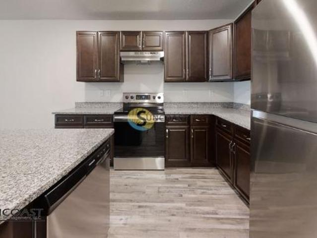 3 Br, 2 bath, Condo 6145 Allied Ct