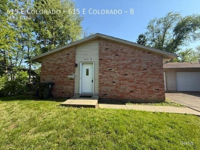 3 Br, 2 bath, Condo 615 E Colorado