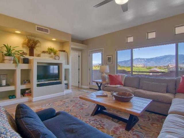 3 Br, 2 bath, Condo 655 W Vistoso Highlands Dr