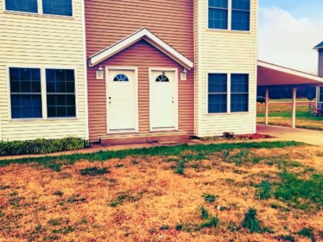 3 Br, 2 bath, Condo 7003 Heim Rd