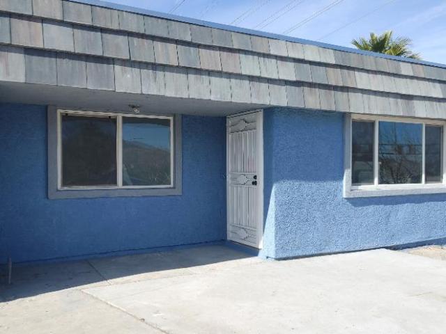 3 Br, 2 bath, Condo 705 Center Street