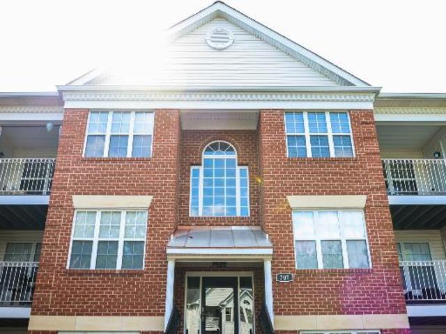 3 Br, 2 bath, Condo 707 Harvest Run Dr