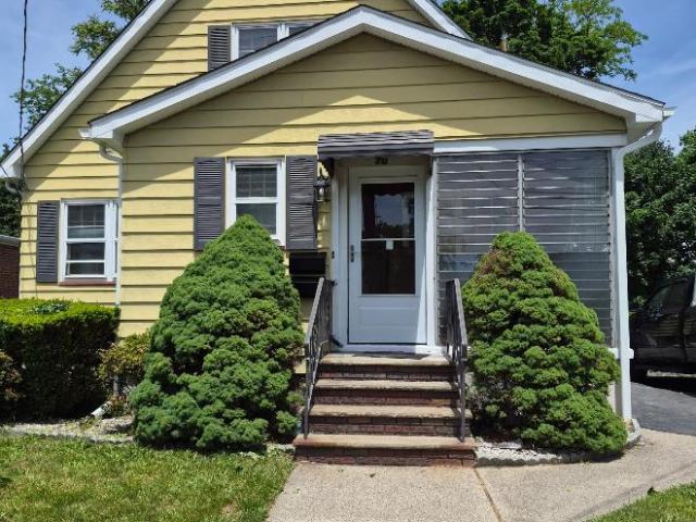 3 Br, 2 bath, Condo 70 East 6th Street