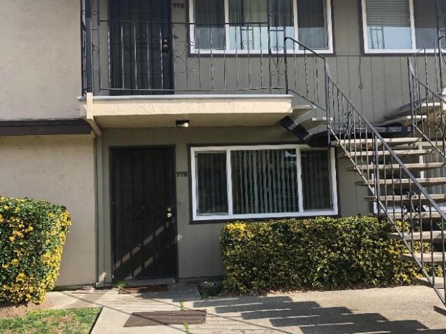 3 Br, 2 bath, Condo 770 N Grant Ave