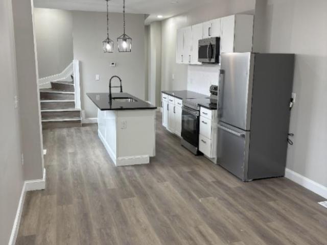 3 Br, 2 bath, Condo 774 776 S 22nd St