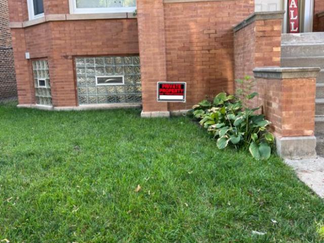 3 Br, 2 bath, Condo 7940 S Green St