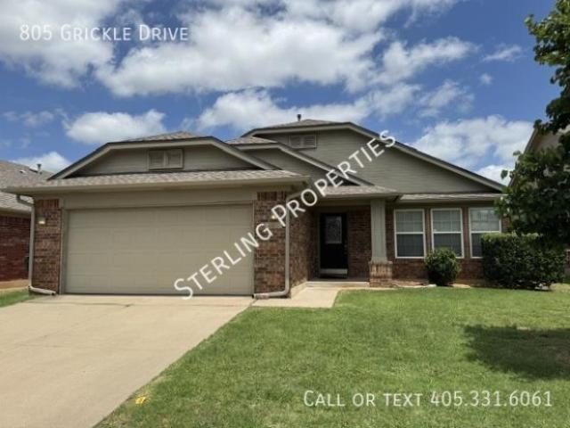 3 Br, 2 bath, Condo 805 Grickle Drive