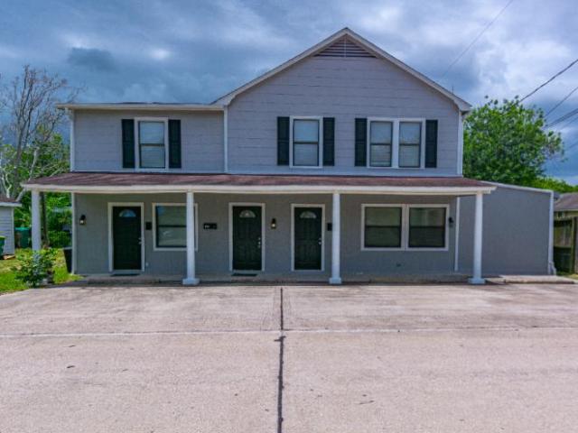 3 Br, 2 bath, Condo 811A Barrymore Blvd