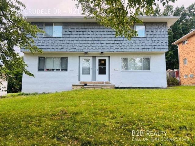 3 Br, 2 bath, Condo 8215 Crudele Dr