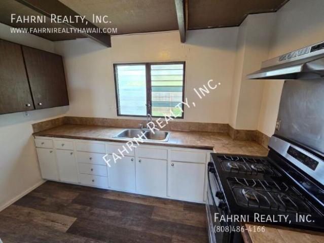 3 Br, 2 bath, Condo 87 217 Helelua St