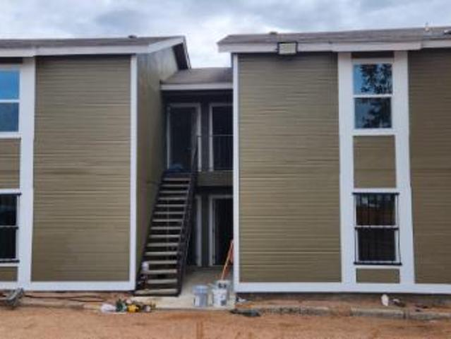 3 Br, 2 bath, Condo 8401 Garcreek Cir
