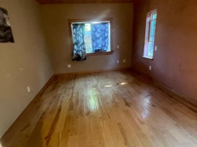 3 Br, 2 bath, Condo 84 W Nevada St