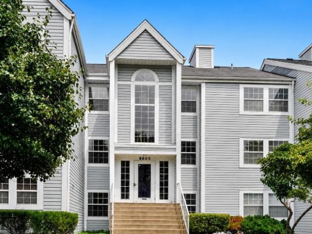 3 Br, 2 bath, Condo 8605 Falls Run Rd
