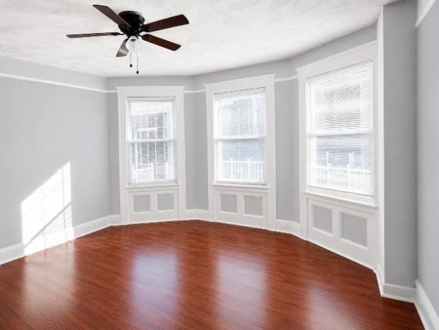 3 Br, 2 bath, Condo 867 S 17th St