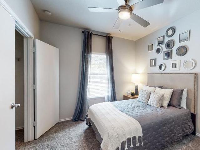 3 Br, 2 bath, Condo 8711 Bowens Crossing
