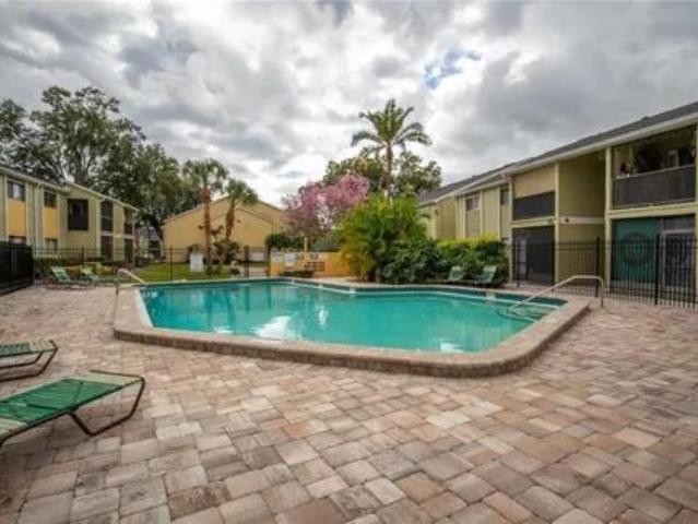 3 Br, 2 bath, Condo 908 Lake Destiny Rd