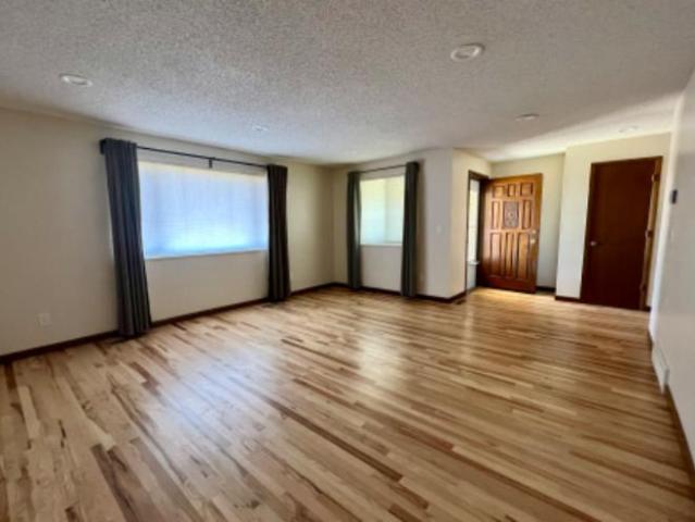 3 Br, 2 bath, Condo 9440 W 56th Pl