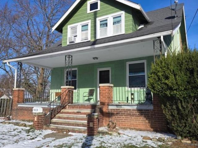 3 Br, 2 bath, Condo 9474 Roxbury Rd