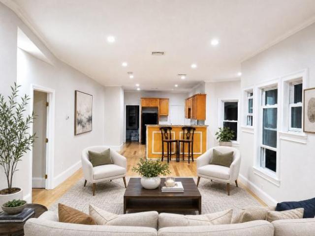 3 Br, 2 bath, Condo 9 Landor Rd