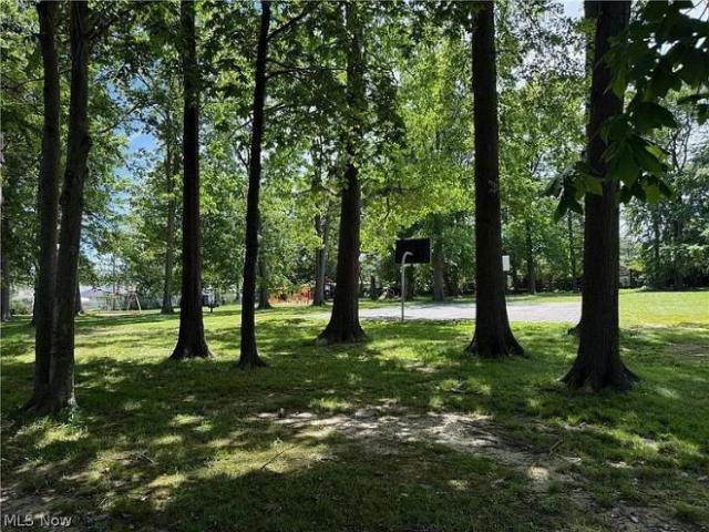 3 Br, 2 bath, Condo 000 Lee Terrace Drive