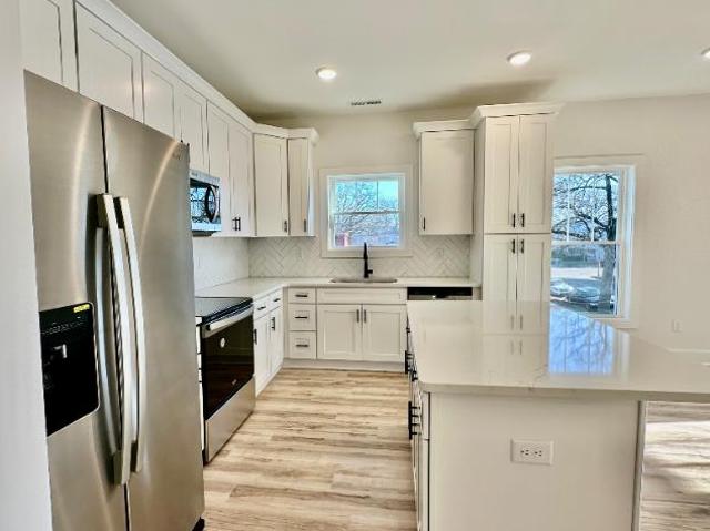 3 Br, 2 bath, Condo 1004 1/2 N 21st St