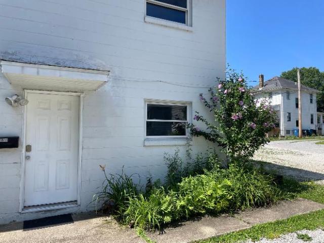 3 Br, 2 bath, Condo 1011 N Mantua St