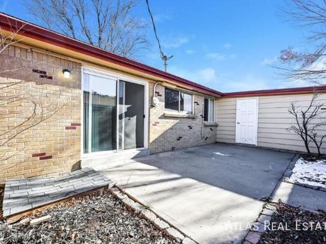 3 Br, 2 bath, Condo 10311 W 59th Avenue