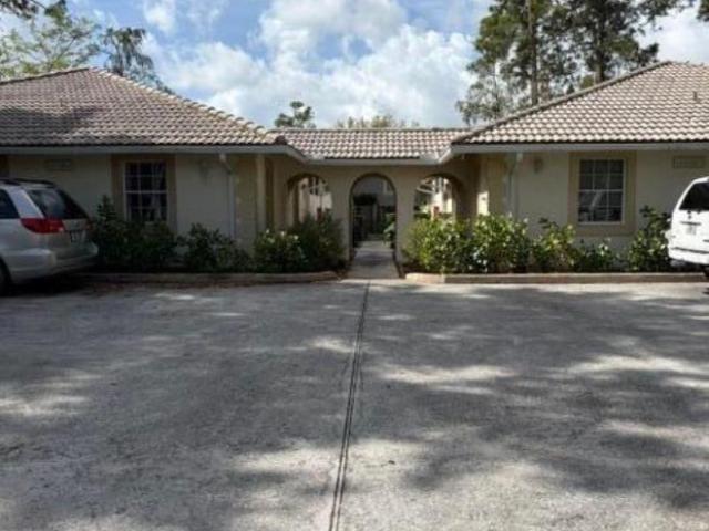 3 Br, 2 bath, Condo 1046 Goldenrod Rd