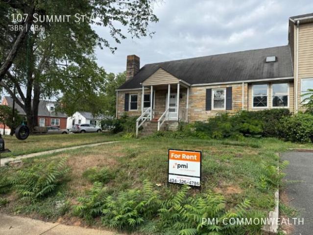3 Br, 2 bath, Condo 107 Summit St