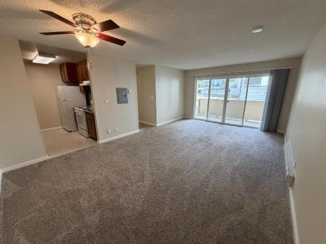 3 Br, 2 bath, Condo 108 Professional Center Pkwy