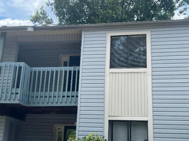 3 Br, 2 bath, Condo 10933 Harrowfield Rd