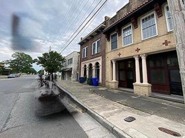 3 Br, 2 bath, Condo 109 E Gordon St