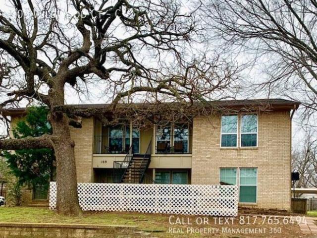 3 Br, 2 bath, Condo 109 Wildwood Ct