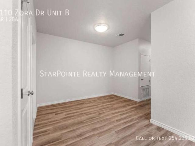 3 Br, 2 bath, Condo 1110 Zora Dr