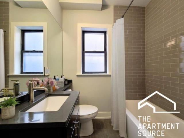 3 Br, 2 bath, Condo 1134 Maple Avenue