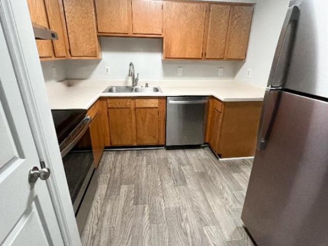 3 Br, 2 bath, Condo 1130 Ridge Rd