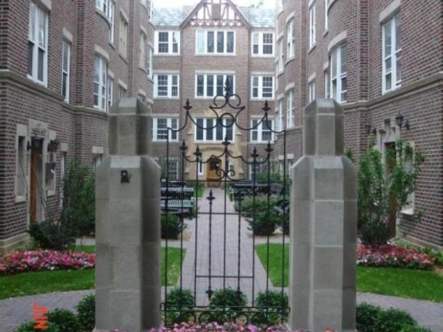 3 Br, 2 bath, Condo 1130 Washington Blvd