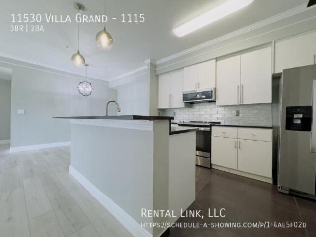 3 Br, 2 bath, Condo 11530 Villa Grand