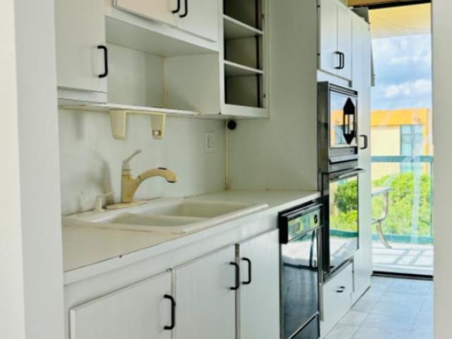3 Br, 2 bath, Condo 11790 Sw 18th St