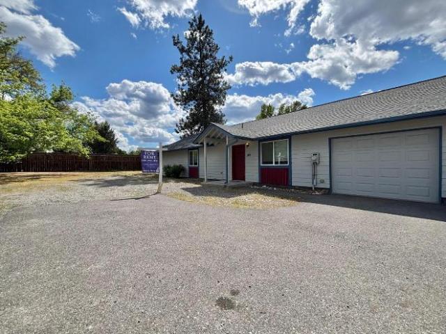 3 Br, 2 bath, Condo 11908 E 4th Ave