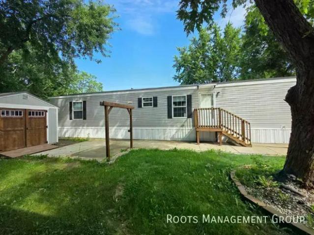 3 Br, 2 bath, Condo 121 Vermillion Est