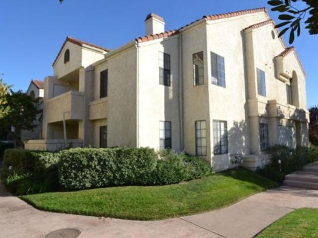 3 Br, 2 bath, Condo 1260 Francsican Court