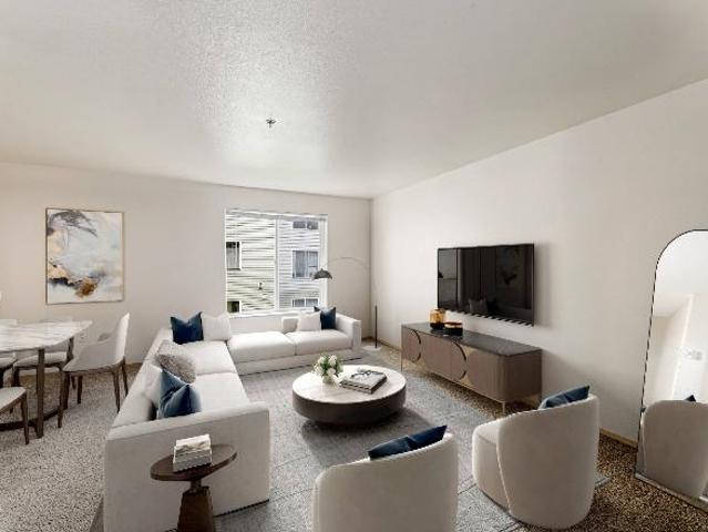 3 Br, 2 bath, Condo 12724 104th Ave Ct E