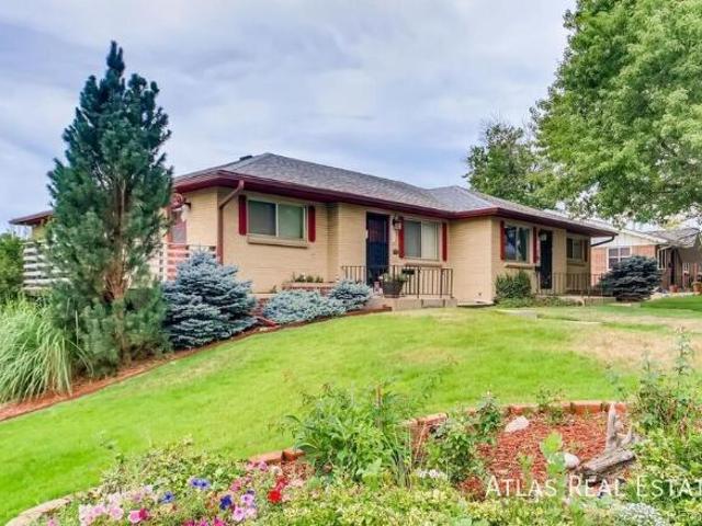 3 Br, 2 bath, Condo 1304 W Crestline