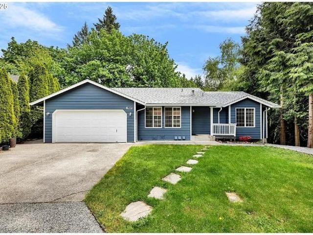 3 Br, 2 bath, Condo 1320 NW Maple Ln