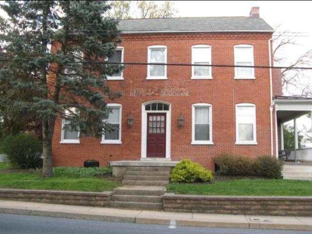 3 Br, 2 bath, Condo 136 North George Street