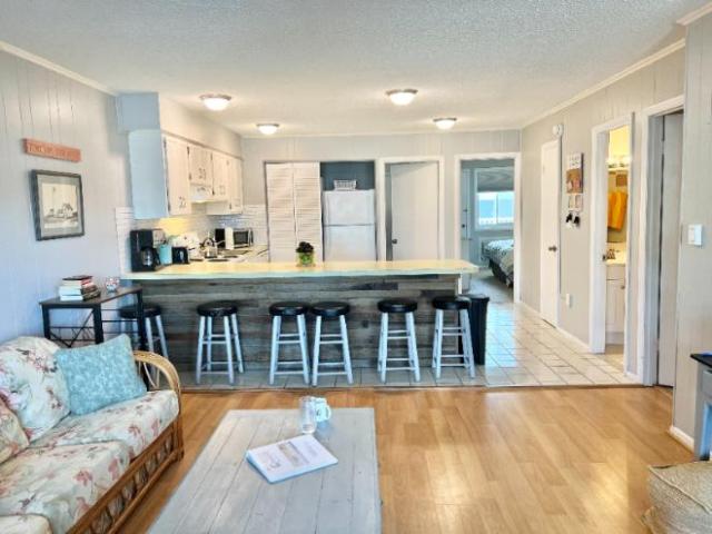 3 Br, 2 bath, Condo 17 139th Street