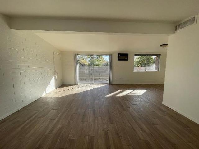 3 Br, 2 bath, Condo 1508 East Adelaide Drive