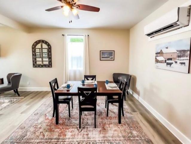 3 Br, 2 bath, Condo 1528 5th Street