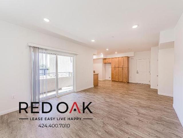 3 Br, 2 bath, Condo 15313 Cabrito Rd